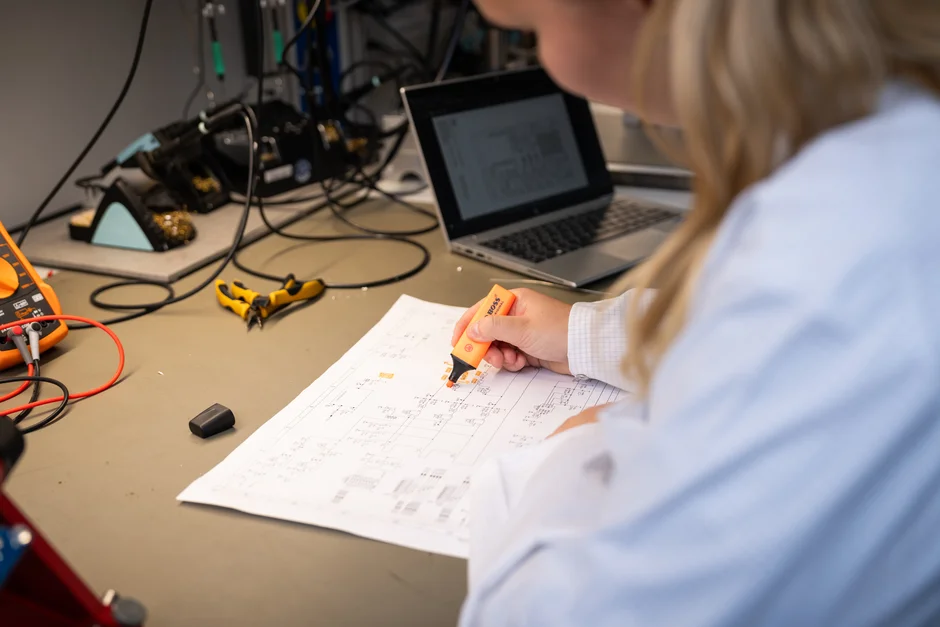 Apprenticeship as a Technical System Planner at LEONI in Kitzingen