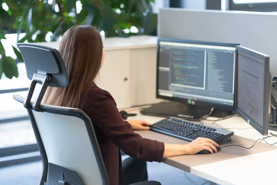 Ausbildung zur Fachinformatiker*in für Systemintegration bei LEONI in ...